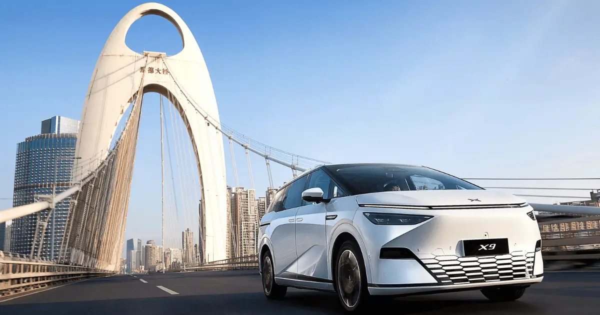 XPeng electrifies the global stage as Tesla faces legal sparks - Locate2u